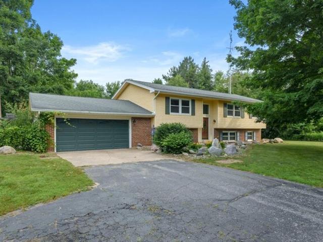 N Riverview Dr, Paw Paw, Home For Sale