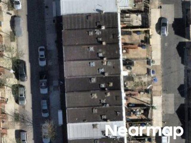 N Robinson St