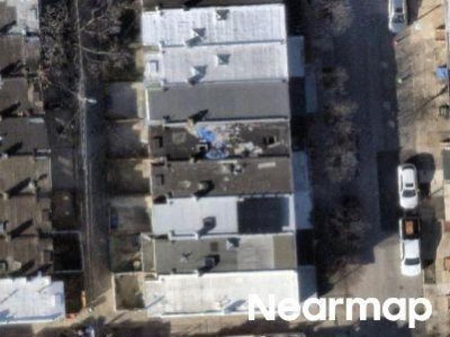 N Robinson St