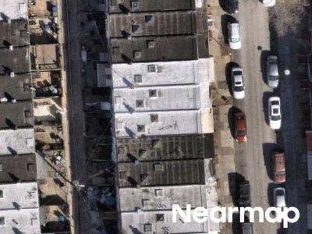 N Robinson St