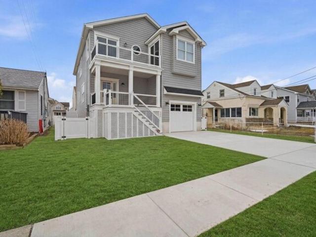 N Roosevelt Blvd, Brigantine, Home For Sale