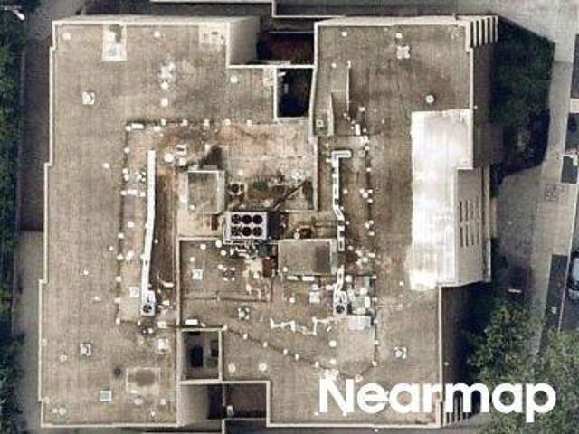 N Rossmore Ave Apt 206