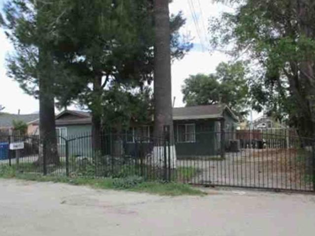 N Roxburgh Ave