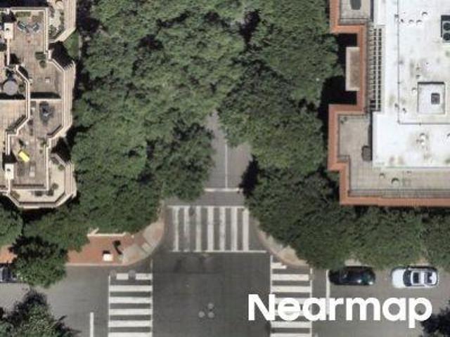 N St NW Apt 104