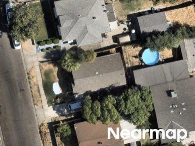 N Stanford Ave
