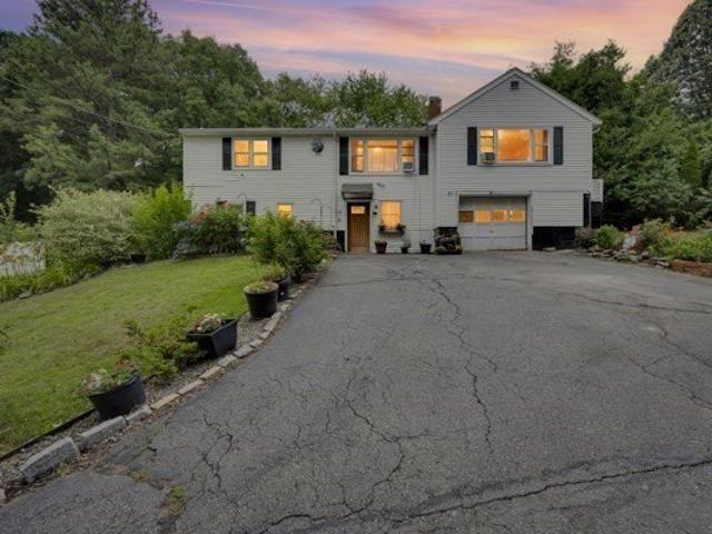 N Steele St, Worcester, Home For Sale