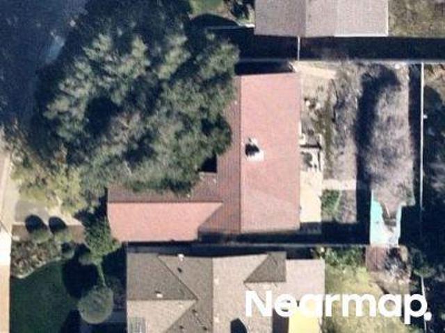 N Steven Ave