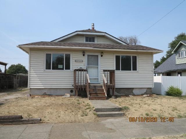 N Stevens St