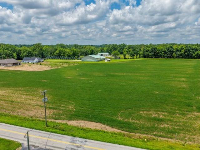 N Stevick Tract Rd # 2, Lima, OH 45807