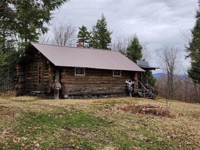 N Stewart Rd Ne, Moscow, Home For Sale