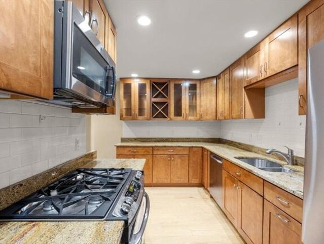 N Stone Mill Dr Unit,dedham, Condo For Sale