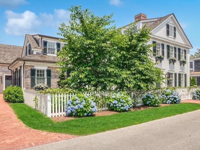 N Summer St, Edgartown, Home For Sale