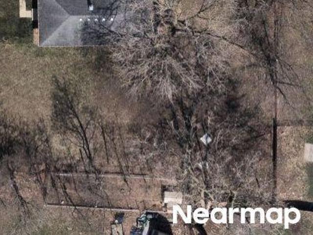 N Sumner Ave