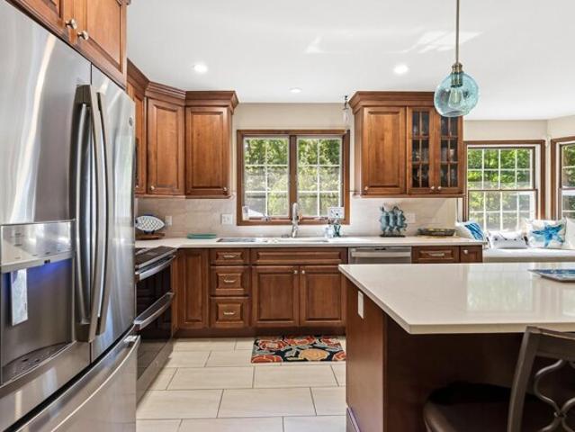 N Sunset Dr, Petersburg, Home For Sale