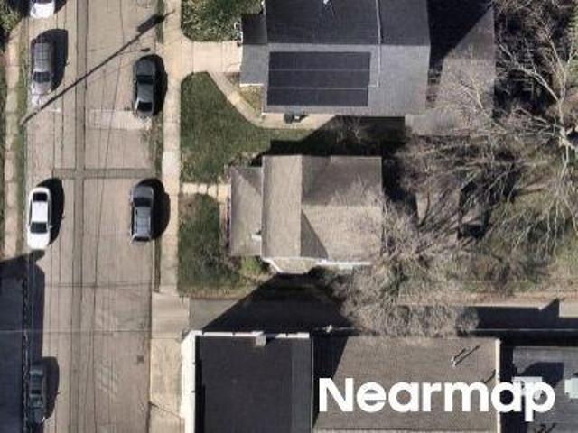 N Sycamore St