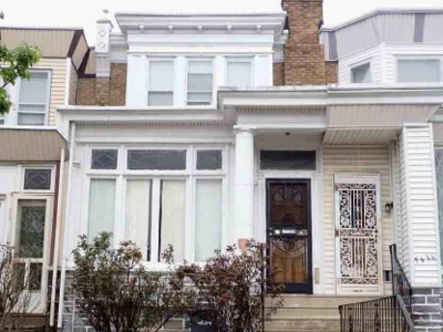 N Sydenham St