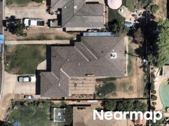 N Safford Ave