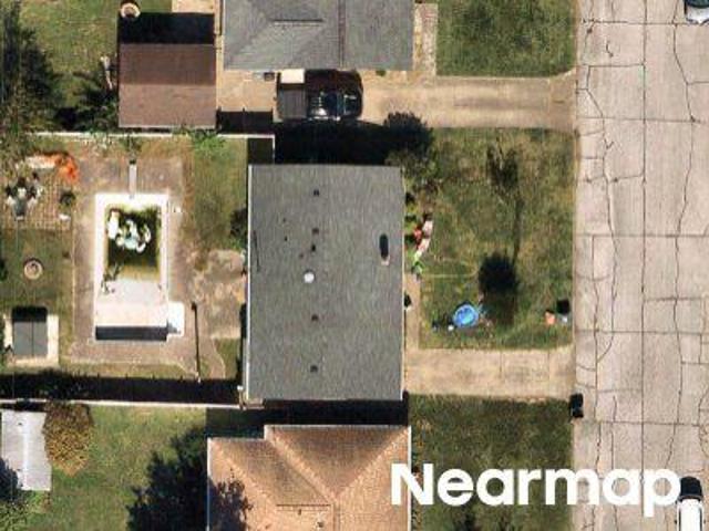 N Saint James Blvd