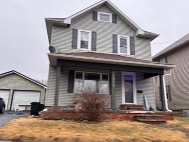 N Sandusky Ave