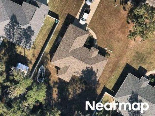 N Sandree Dr