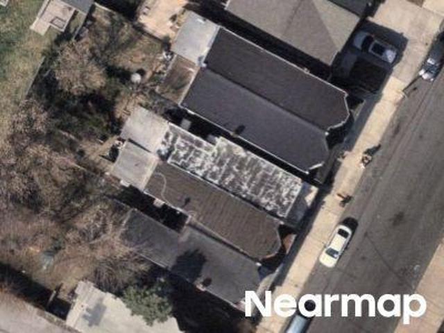 N Scott St