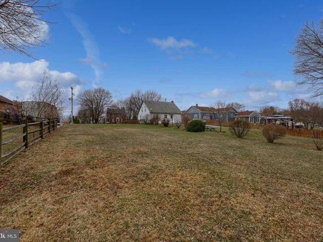 N Sherman St, York, PA 17406