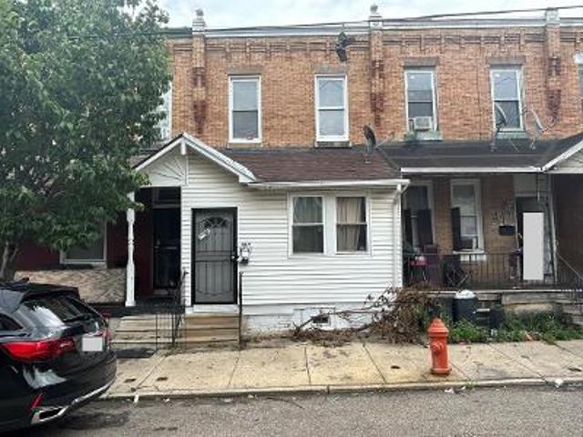 N Sickels St