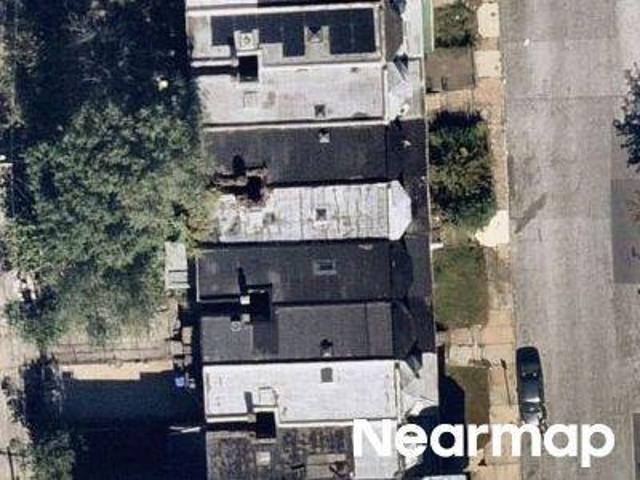 N Smallwood St