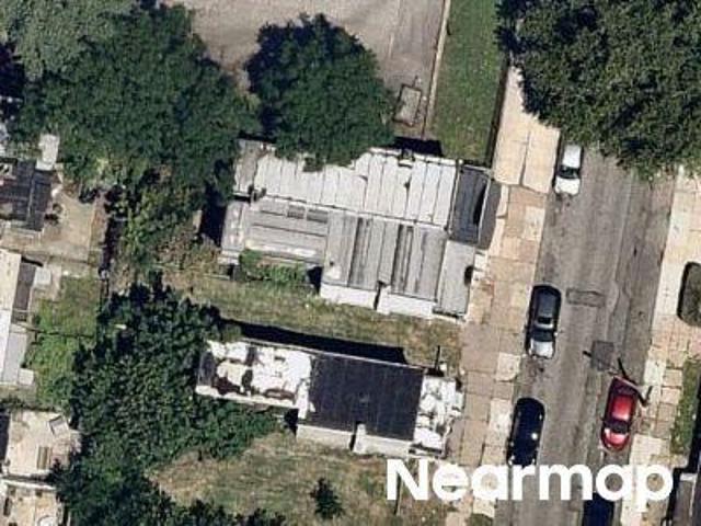 N Smedley St