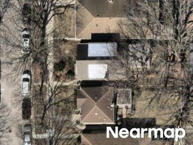 N Springfield Ave