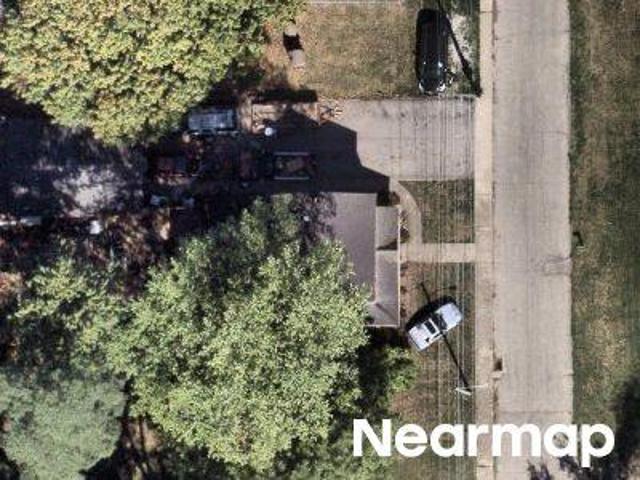 N Spruce St