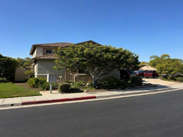 N Turnberry Dr