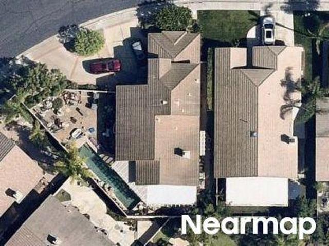 N Turnberry Dr
