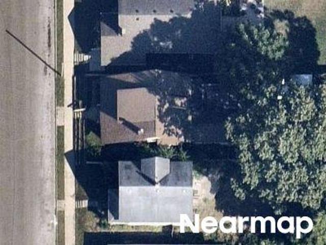 N Tuxedo St