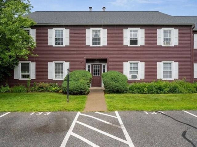 N Twin Oaks Ter, South Burlington, Condo For Sale