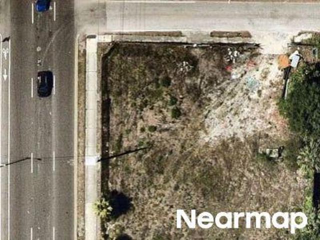 N Tampa St