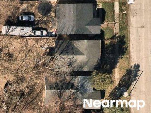 N Temple Ave