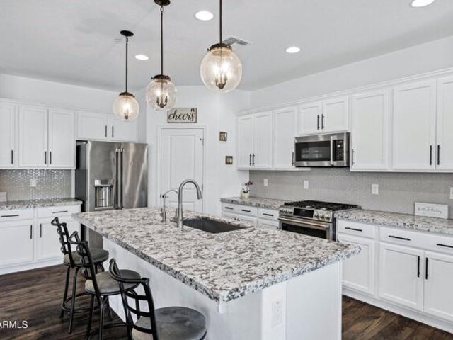 N Th Dr, Peoria, Home For Sale