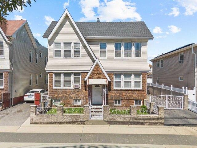 N Th St, Newark, Home For Sale