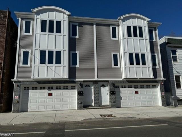 N Th St, Newark, Home For Sale
