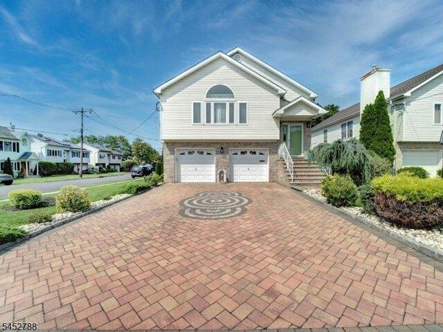 N Th St, Kenilworth, Home For Sale