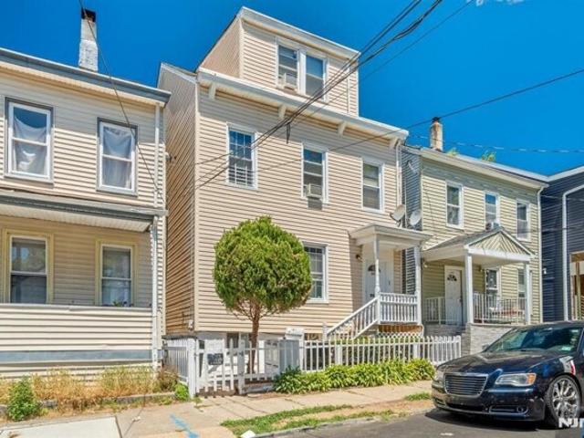 N Th St, Paterson, Home For Sale