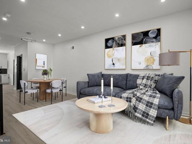 N Th St, Philadelphia, Home For Sale