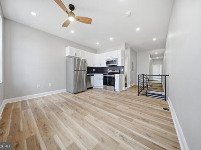 N Th St, Philadelphia, Home For Sale