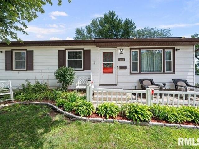 N Thornwood Ave, Davenport, Home For Sale
