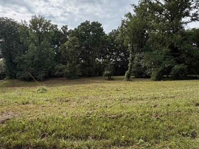 N Tolle Ln, Mount Vernon, IL 62864