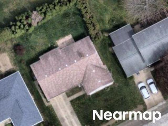 N Tracy Dr