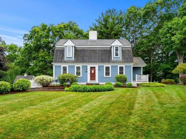 N Triangle Dr, Plymouth, Home For Sale