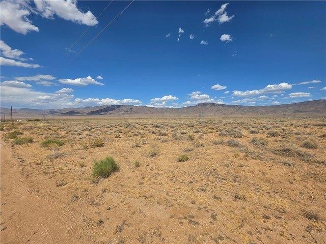 N Trumpet 072E Way, Kingman, AZ 86409