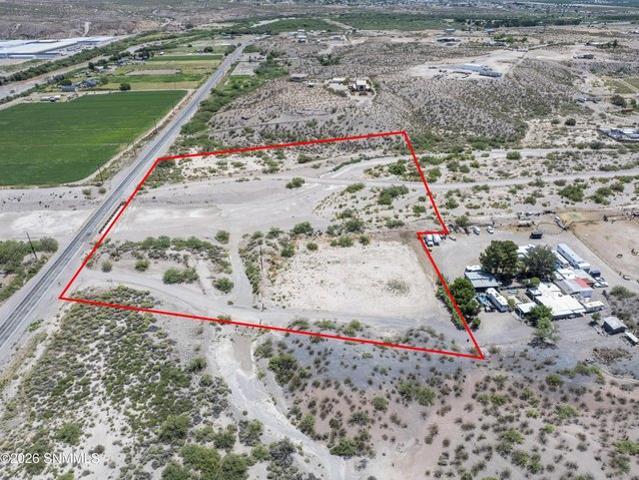 N Valley Dr, Radium Springs, NM 88054